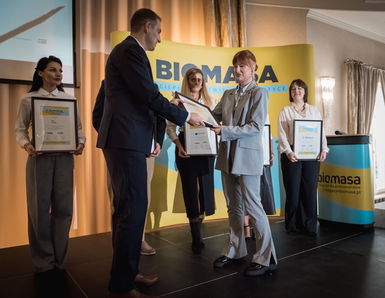 Jak wdrożyć biomasę do polskiego ciepłownictwa? Relacja z konferencji w ...